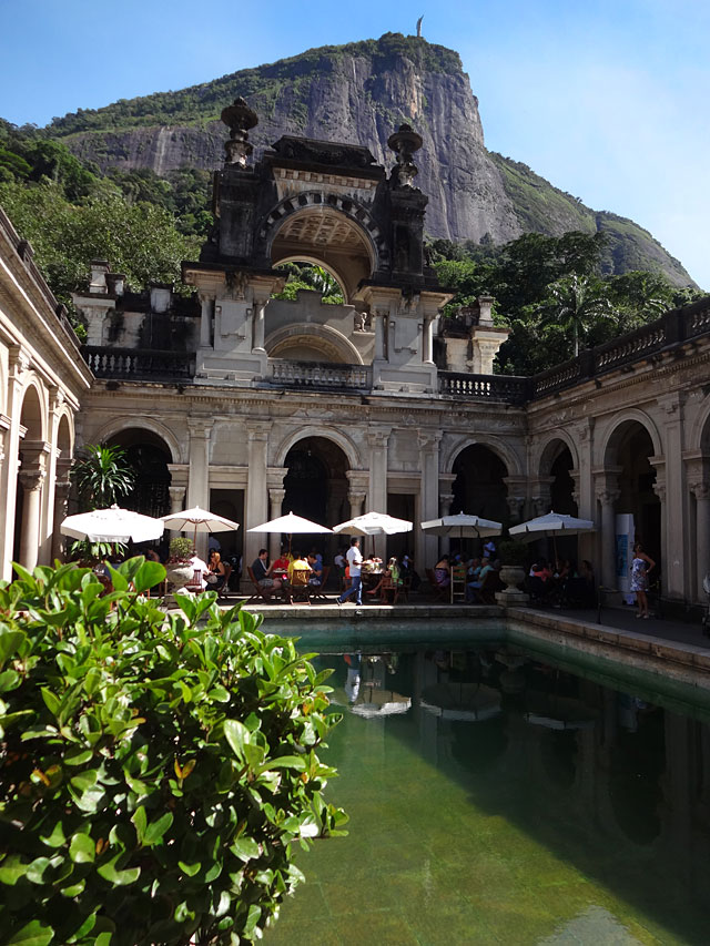 Café da manhã no Parque Lage, Rio de Janeiro - Esse Mundo É Nosso