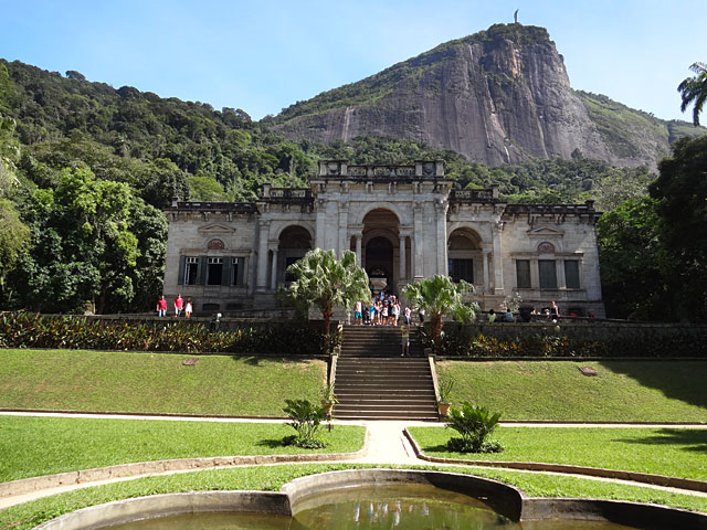 Café da manhã no Parque Lage, Rio de Janeiro - Esse Mundo É Nosso