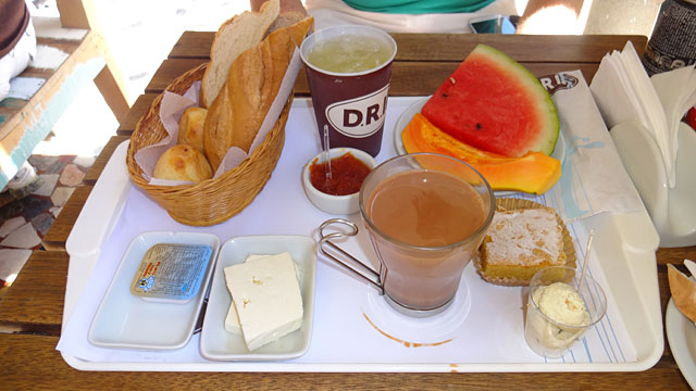 Café da manhã no Parque Lage, Rio de Janeiro - Esse Mundo É Nosso