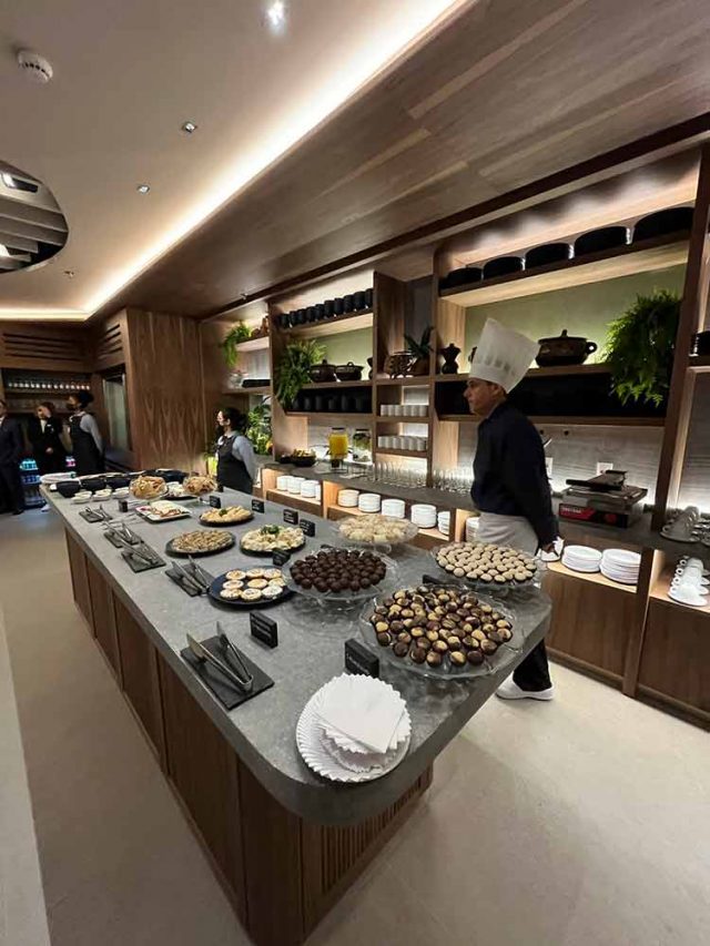 Visa lança primeira sala vip do mundo em SP; veja fotos - Esse Mundo É ...