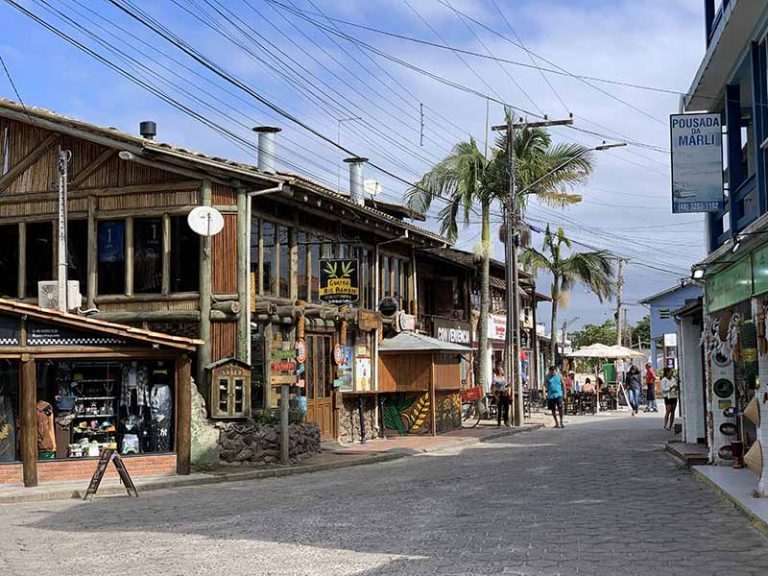 Guarda do Embaú, SC: O que fazer, praias, a vila e roteiro