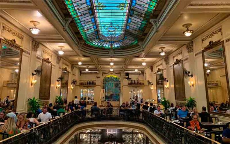 Confeitaria Colombo no Rio: Dicas, preços e cardápio completo